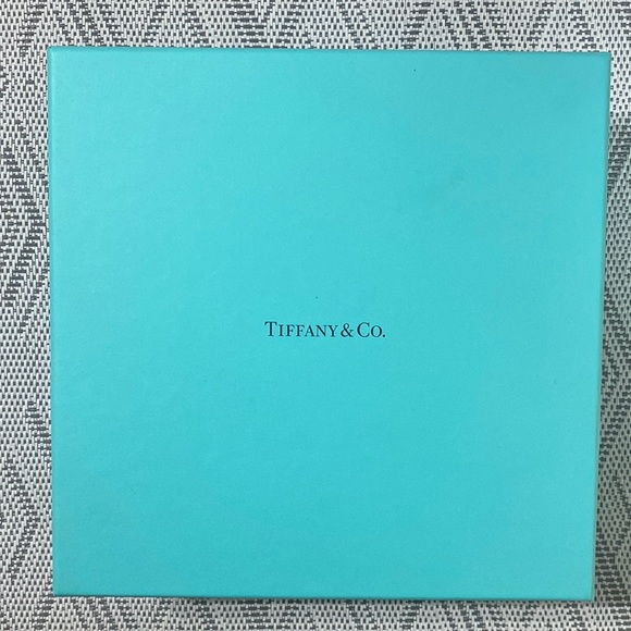 Tiffany & Co. | Accessories | Tiffany Co Empty Signature Gift Box ...